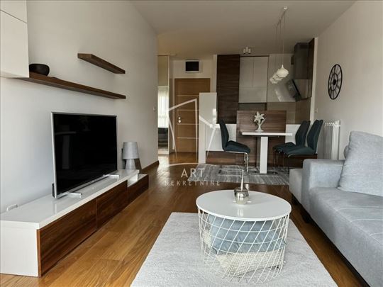 Izdavanje stanova Blok 65 | Halo oglasi