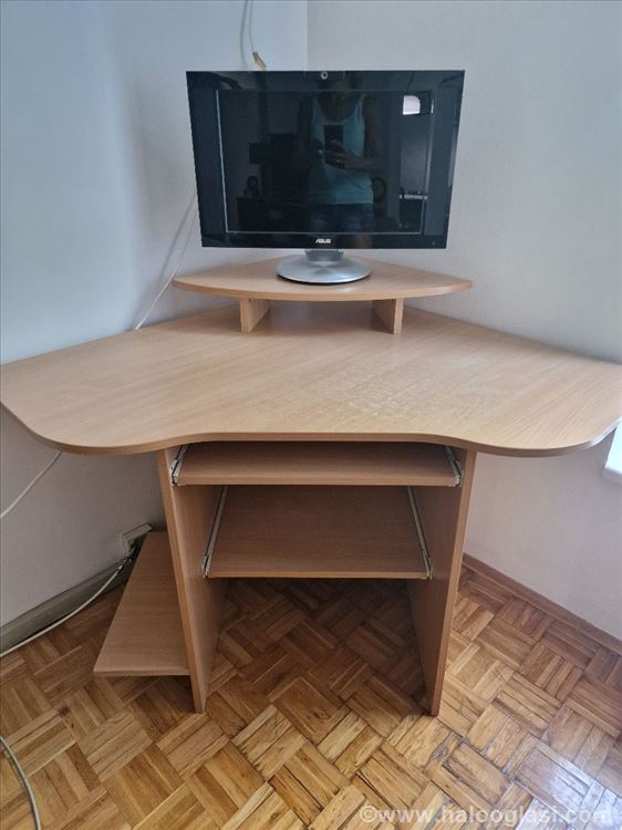 Radni sto - ugaoni | Halo Oglasi