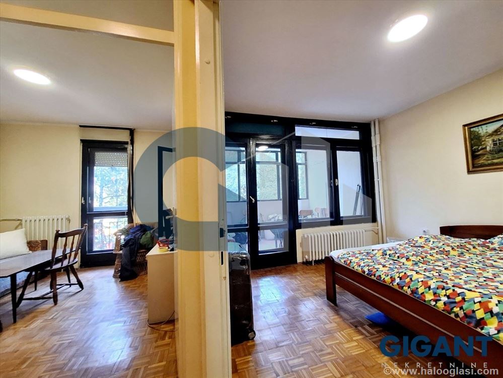 Vidikovac, 90m2, I, cg | Halo Oglasi