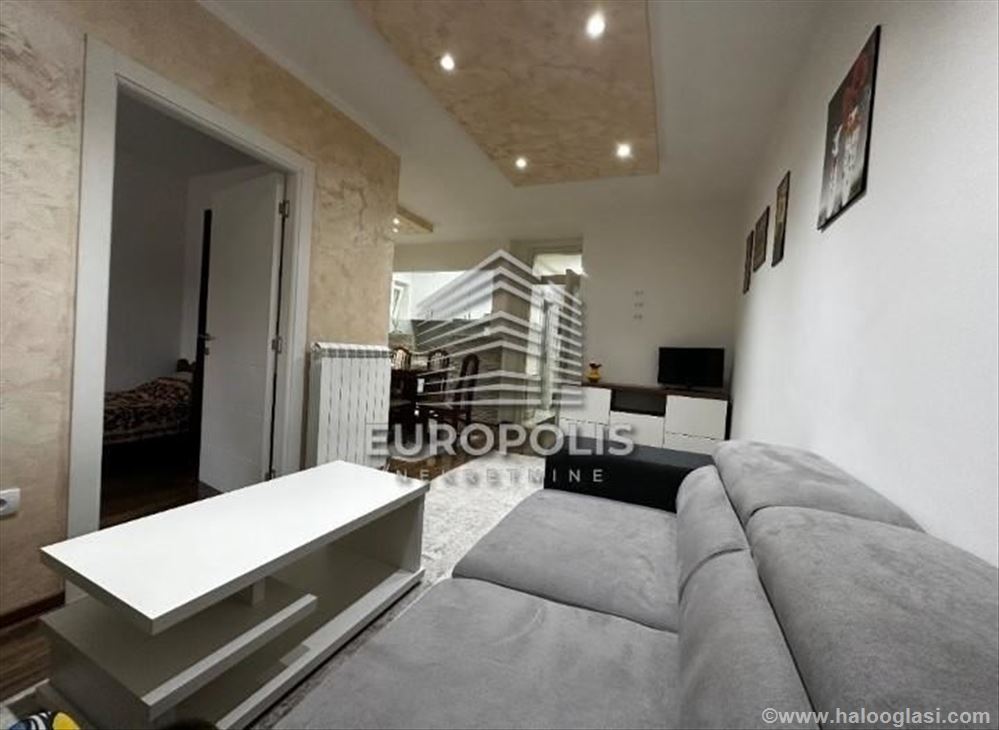 Crnogorska, Nova Pazova, Stara Pazova ID#4682 | Halo Oglasi