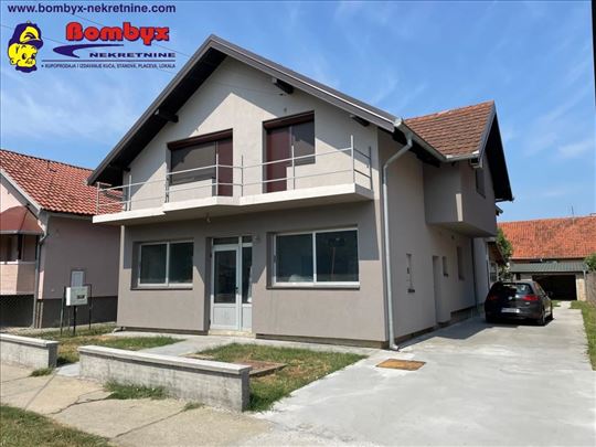 Kuće na prodaju Rumenka | Halo oglasi