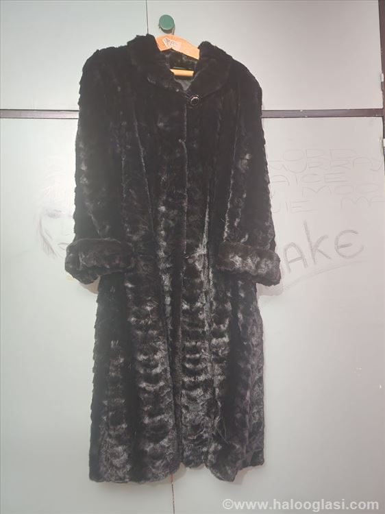 Crna dugacka bunda od nerca | Halo Oglasi