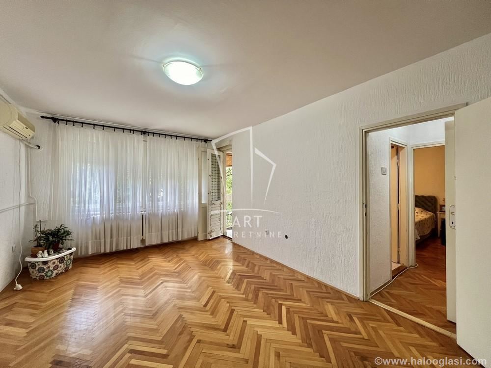 Miljakovac II, Nikole Marakovića, 53m2+7m2 terasa | Halo Oglasi