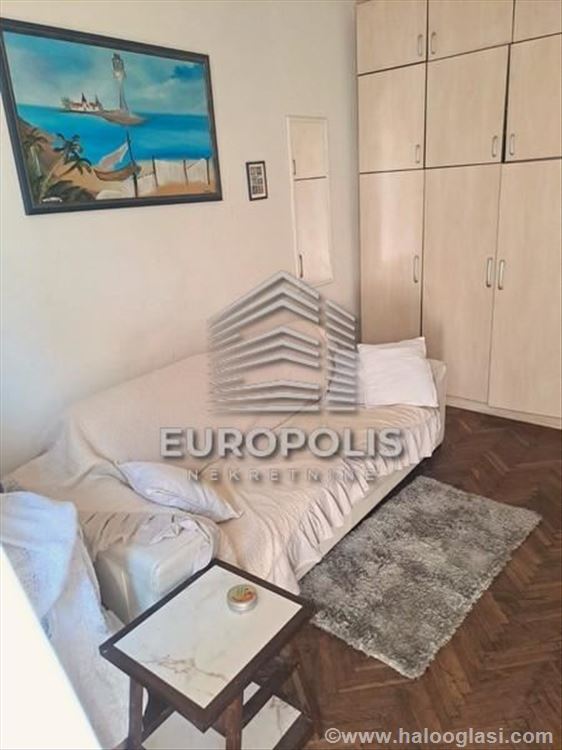 Studio u srcu Beograda ID#6015 | Halo Oglasi