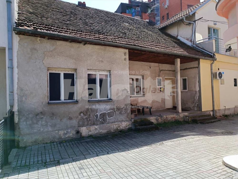 Čacak centar kuća | Halo Oglasi