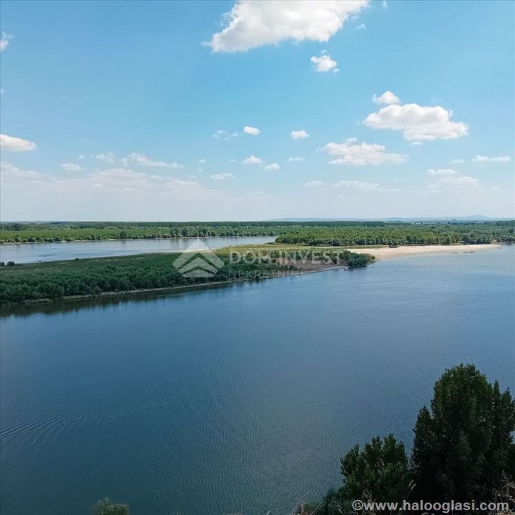 Belegiš, kuća 30m iznad Dunava, 94,64m2+14,2 ara | Halo Oglasi
