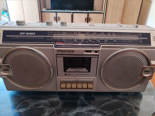 Muzičke linije i radio kasetofoni | Halo oglasi