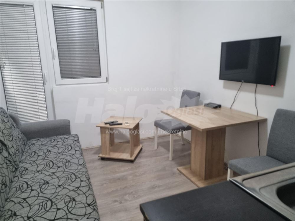 Borča-nov lep namesten stan,stan aut 95,96, 85 | Halo Oglasi