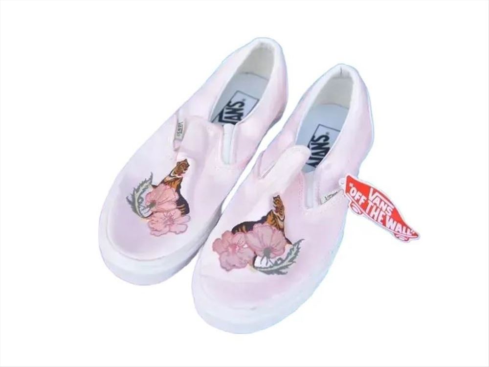 Vans original patike za devojcicu novo skateboard | Halo Oglasi