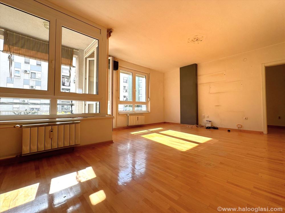 Novi Beograd, Mileve Marić Ajnštajn, stan, prodaja | Halo Oglasi