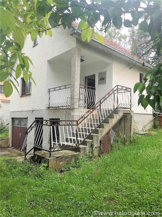 Čedomira Rankovića, Manić, Barajevo ID#4035 | Halo Oglasi