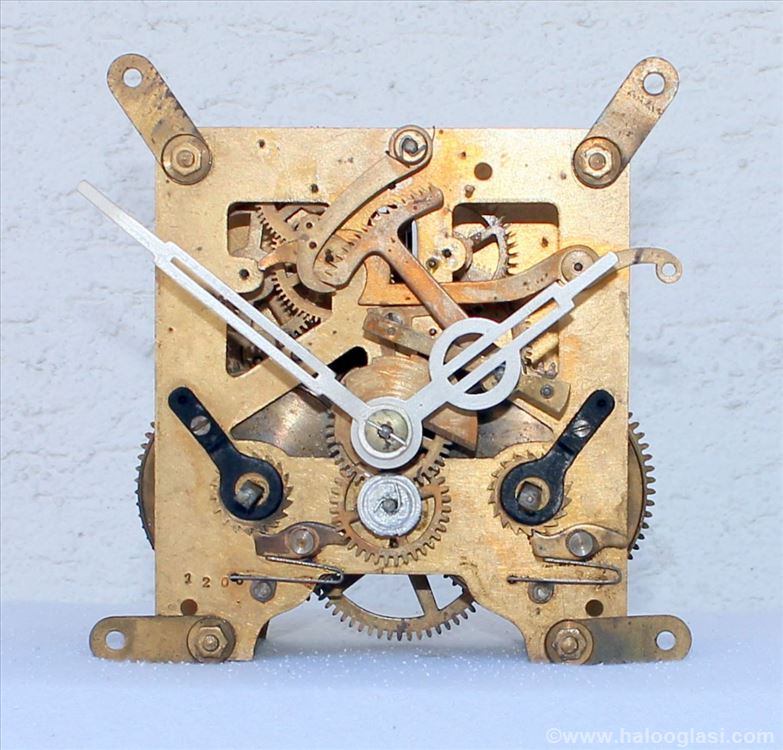 Satni mehanizam komodnog sata, B, veoma retko. | Halo Oglasi