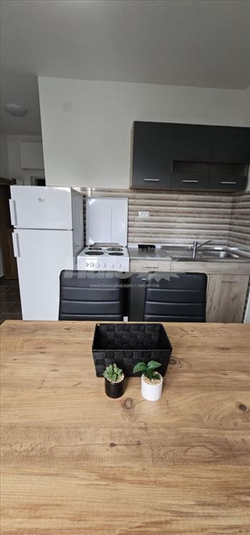 Stan u kuci | Halo Oglasi