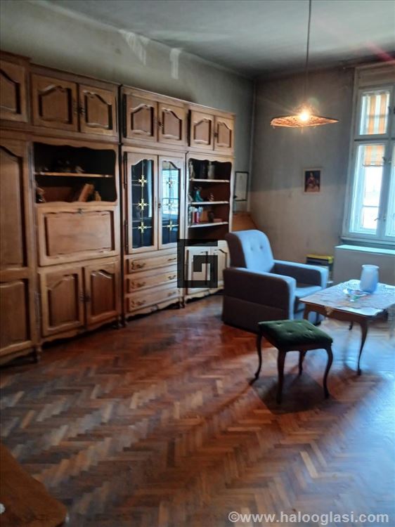 Odličan salonac, strogi centar, Stari Grad ID#1402 | Halo Oglasi