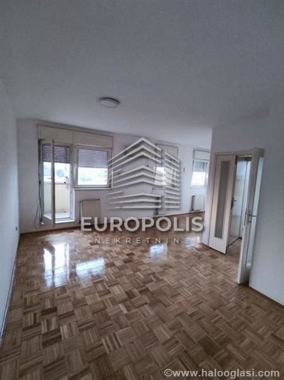 Cara Dušana, Nova Pazova, Stara Pazova ID#6171 | Halo Oglasi