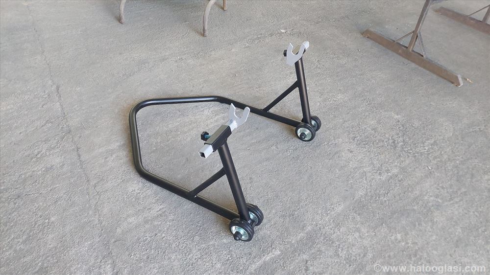 Štender za motor | Halo Oglasi