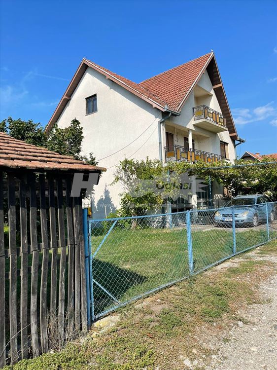 Prodaja kuće u Čačku, Konjevići | Halo Oglasi