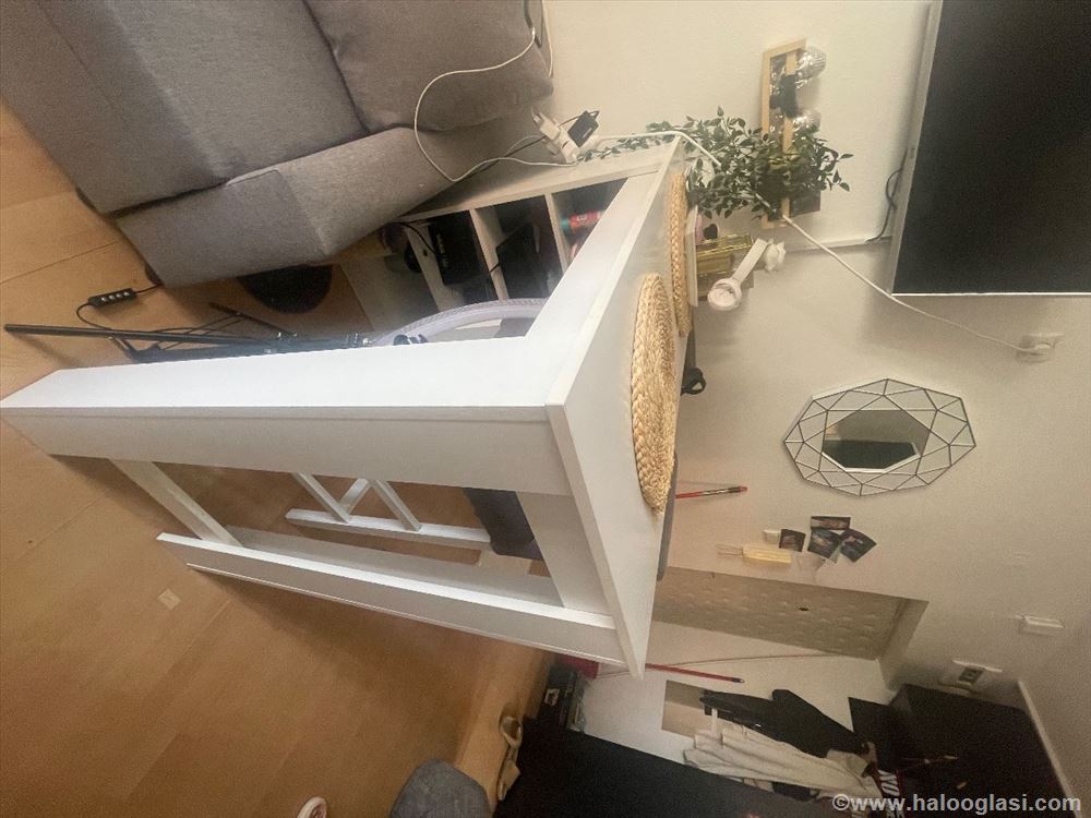 Šank sto sa dvije stolice | Halo Oglasi