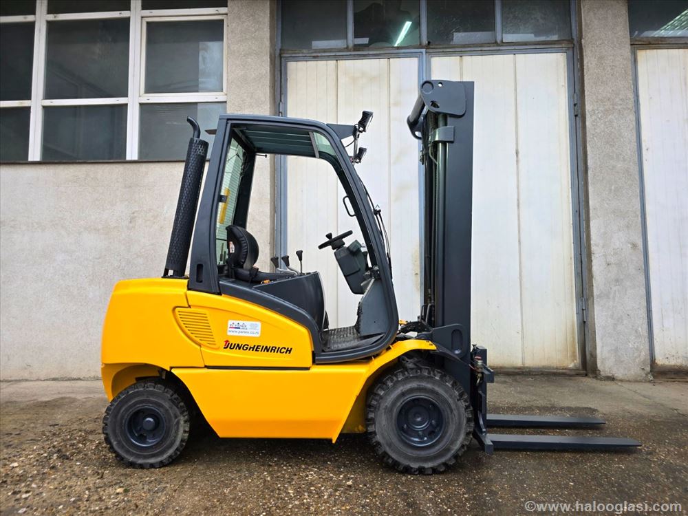 Viljuškar Jungheinrich DFG30 2002 Dizel Garancija | Halo Oglasi
