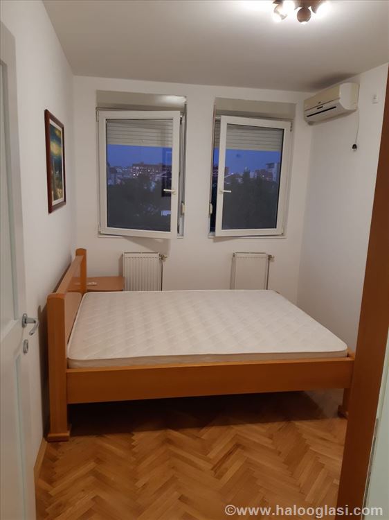 Prodajem krevet od jasena | Halo Oglasi