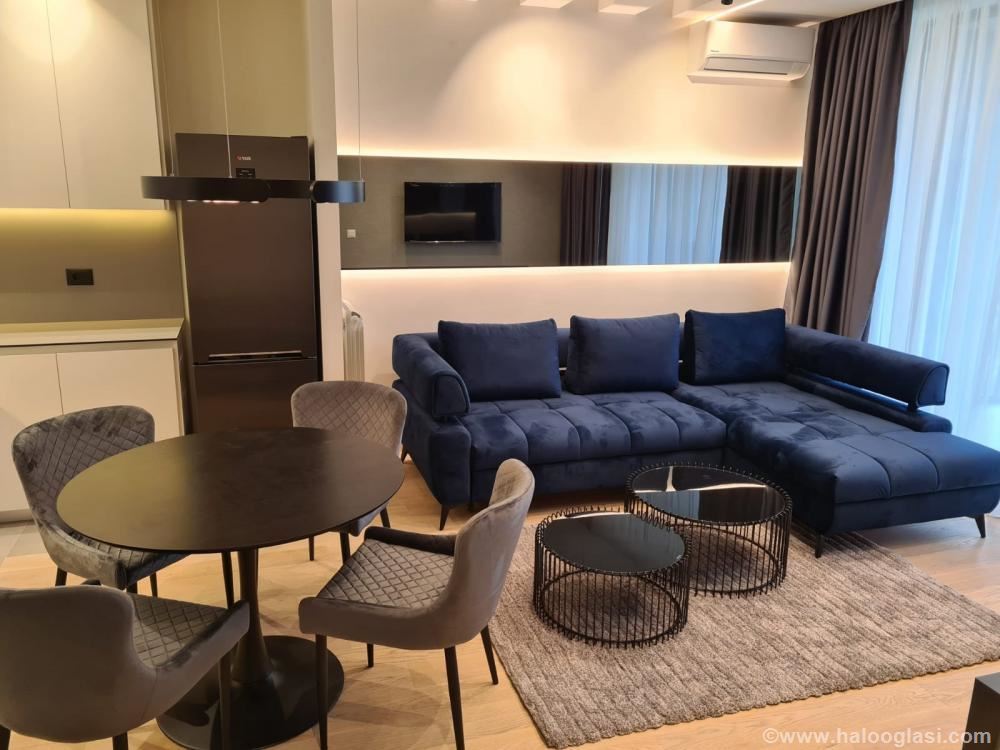 2.0 BW Metropolitan ID#1727 | Halo Oglasi