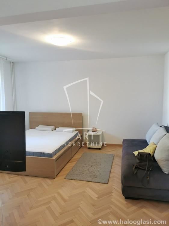 Stan u srcu Vračara ID#9068 | Halo Oglasi