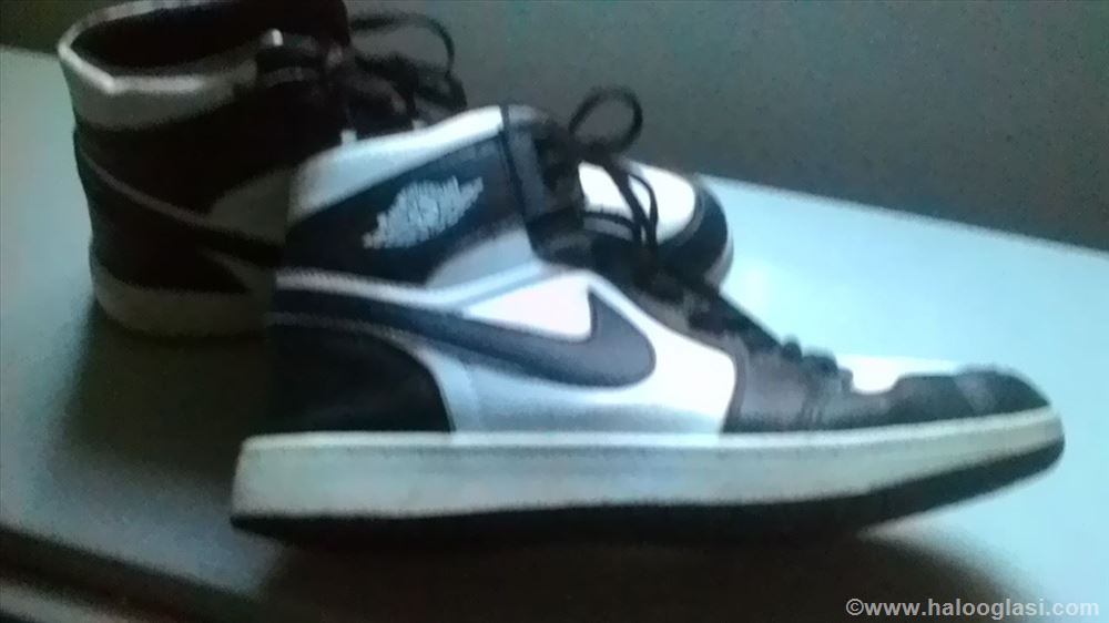 Duboke patike i poklon baletanke | Halo Oglasi