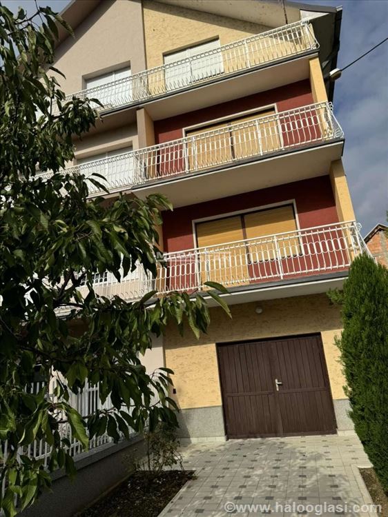 Leštane, nameštena kuća | Halo Oglasi