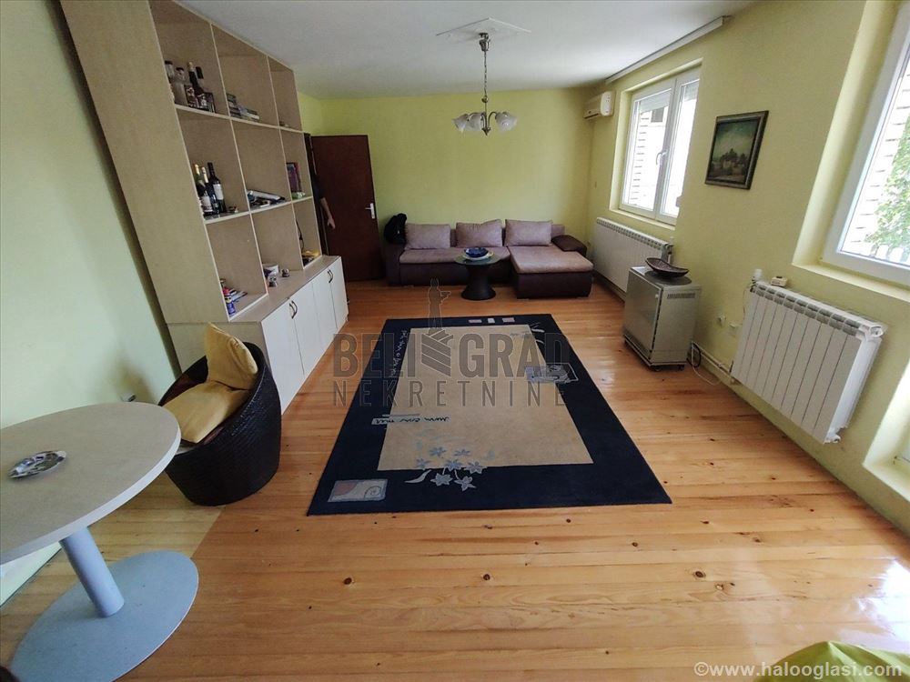 Bečmen, 11. oktobra | Halo Oglasi