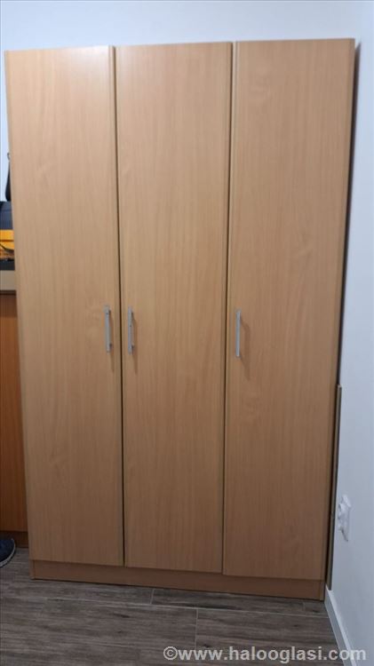 Trokrilni ormar | Halo Oglasi
