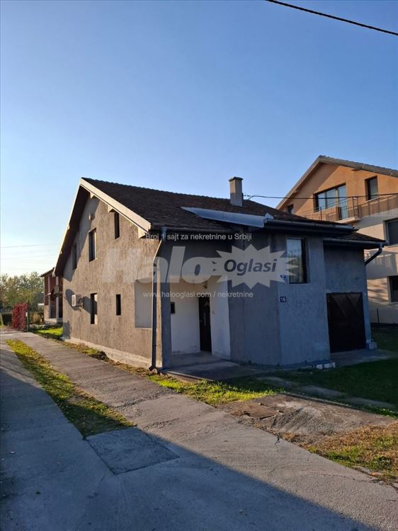 Kuca 266m2, Borivoja Vukova 16 Krnjaca | Halo Oglasi