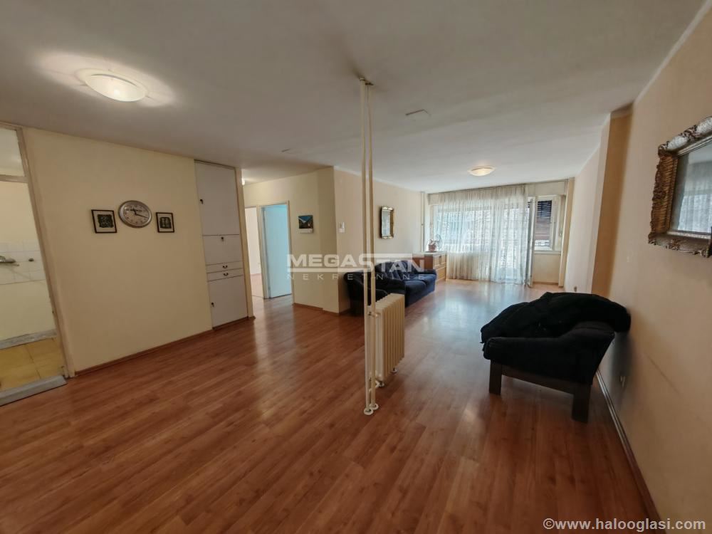 Blok 29, trosoban, 70m2 | Halo Oglasi