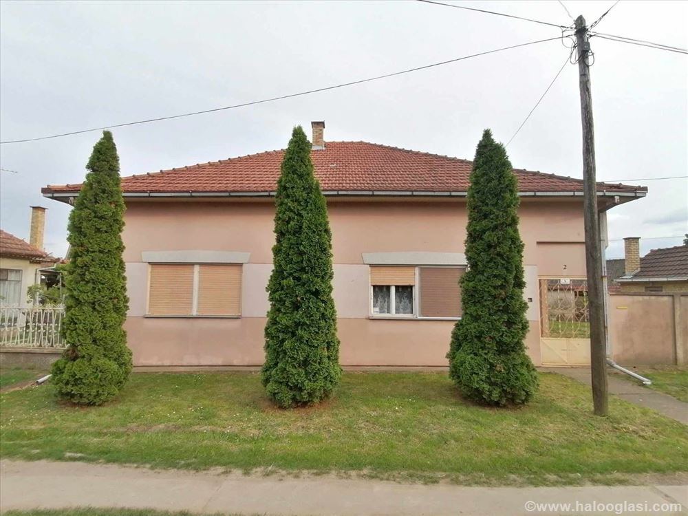 Kuća na prodaju, Stara Moravica | Halo Oglasi
