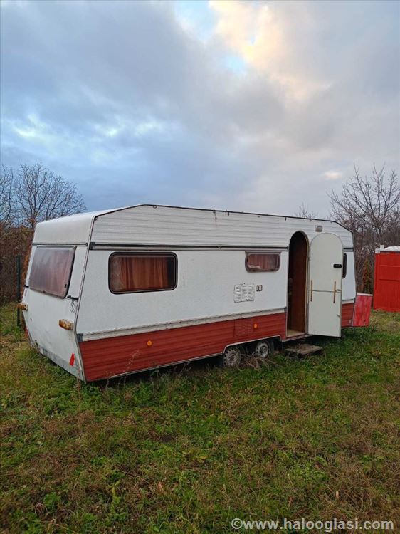 Nemačka kamp prikolica 6x2m | Halo Oglasi