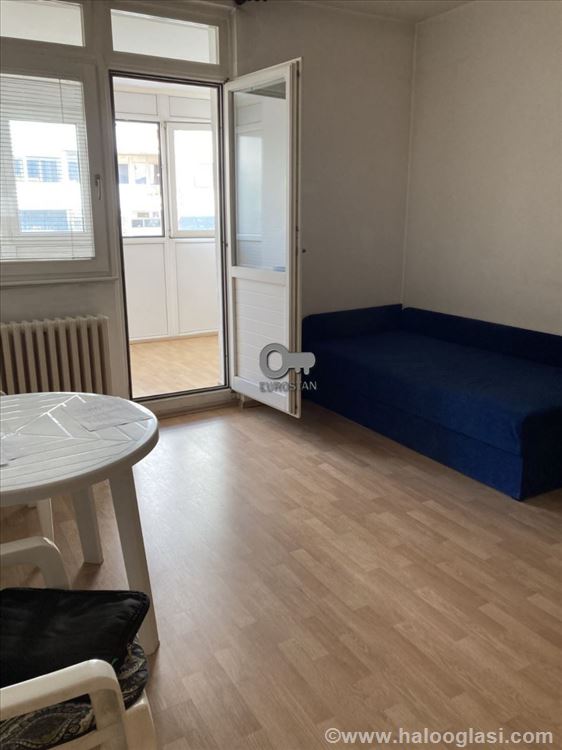 Konjarnik, Ustanička | Halo Oglasi