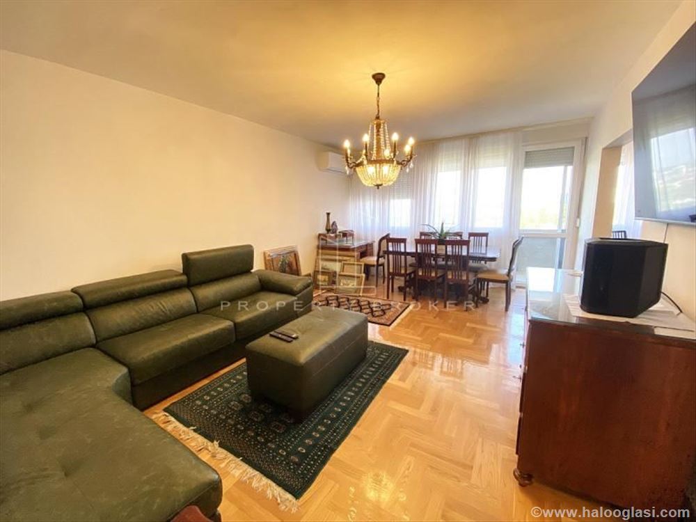 Novi Beograd, prostran, useljiv ID#3597 | Halo Oglasi