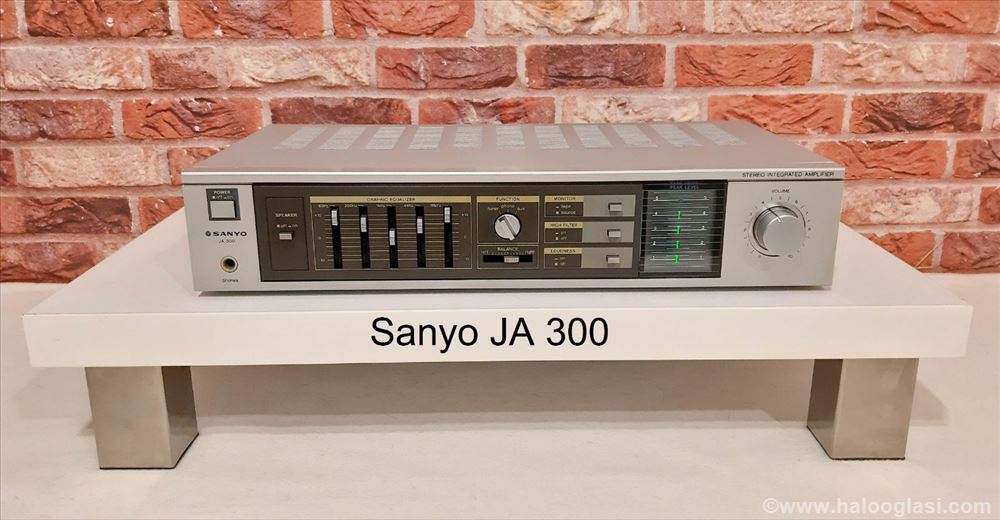 Sanyo JA 300 | Halo Oglasi