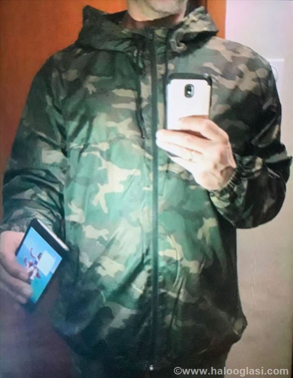 Jakna broj L i XL nova HM | Halo Oglasi