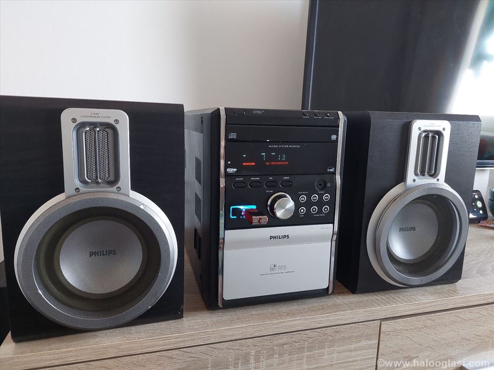 Muzička linija Philips MCM 726 | Halo Oglasi