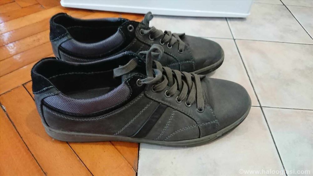 Steve Madden cipele broj 10 i po | Halo Oglasi