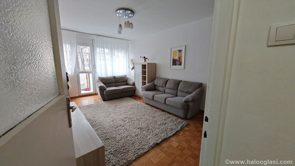 Lep stan stari Merkator | Halo Oglasi