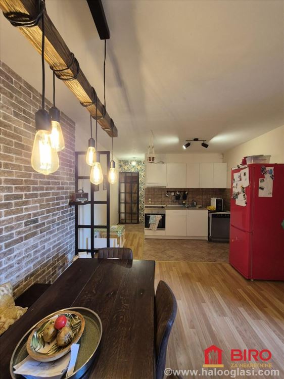 Spens, 38 m2 jednoiposoban stan | Halo Oglasi