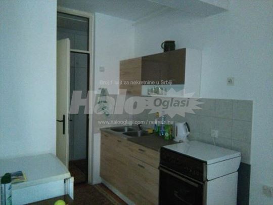 Izdavanje stanova Novi Beograd | Halo oglasi