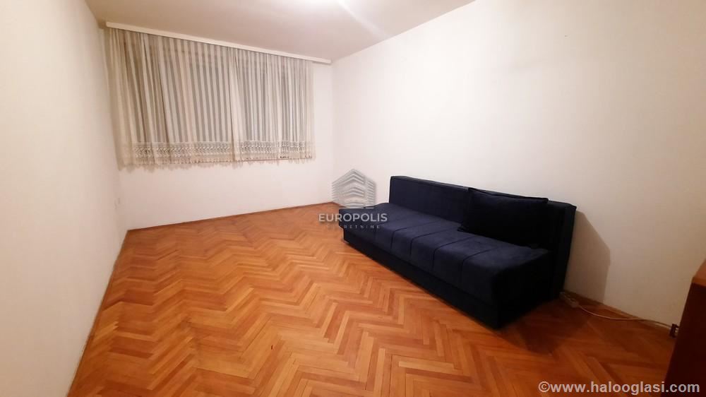 Pere Ćetkovića, Karaburma, Palilula ID#6929 | Halo Oglasi