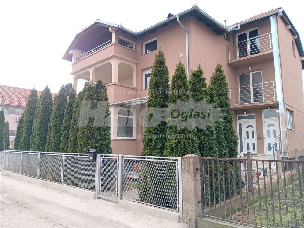 Krnjaca Zr.put -Kancelarijski prostor 115 m2 4kanc | Halo Oglasi