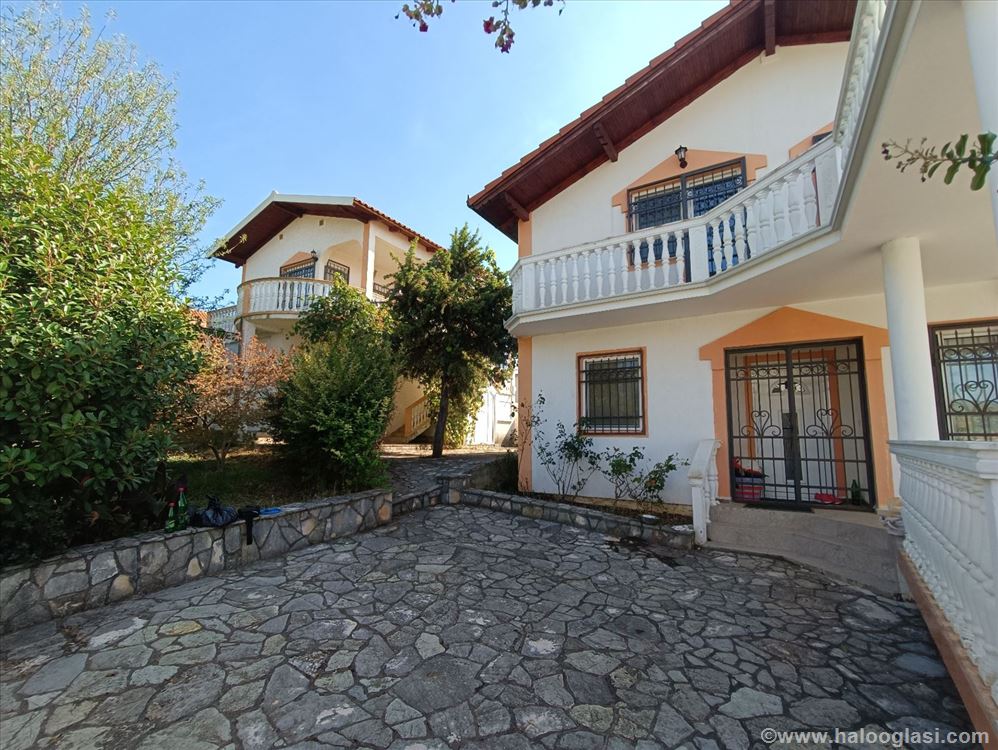 Crna Gora, Utjeha, dve kuće za odmor | Halo Oglasi