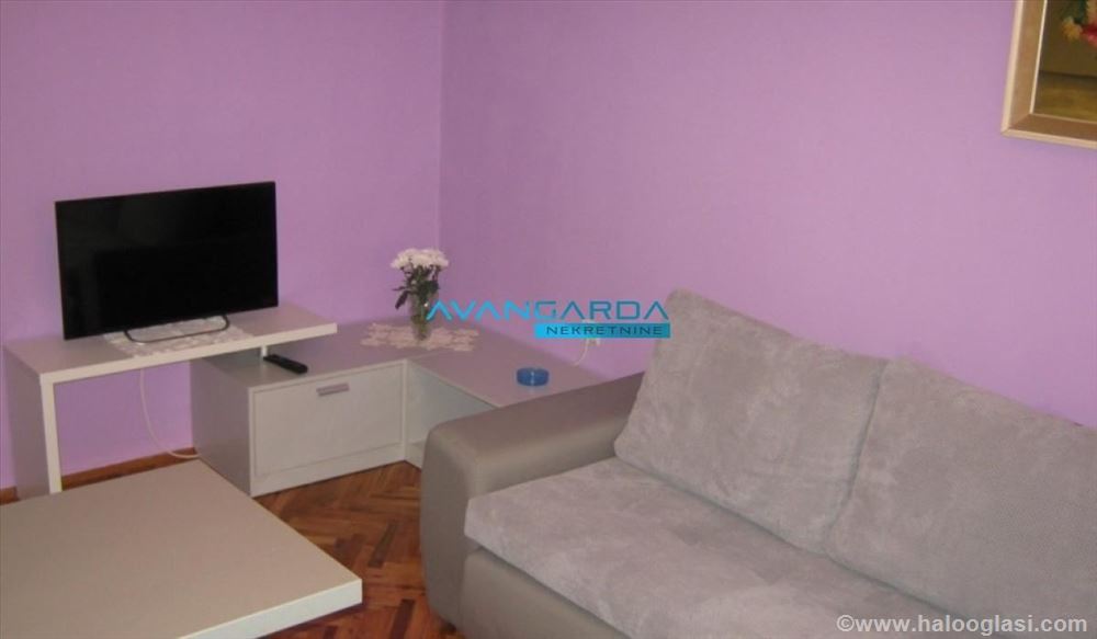 Đeram pijaca ID#42938 | Halo Oglasi