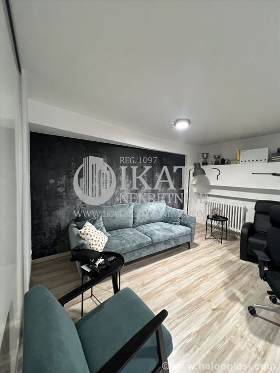 Zvečanska 41m2 renoviran | Halo Oglasi