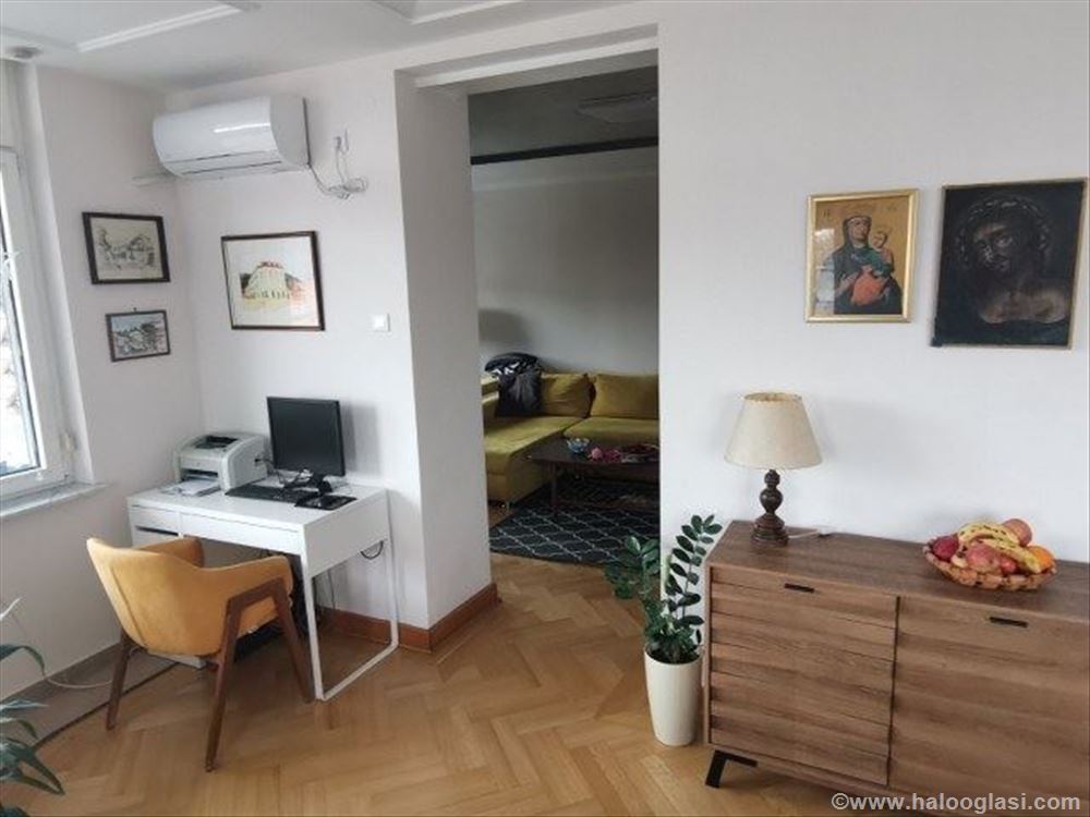 Autokomanda, 128m2, tri spavaće sobe | Halo Oglasi