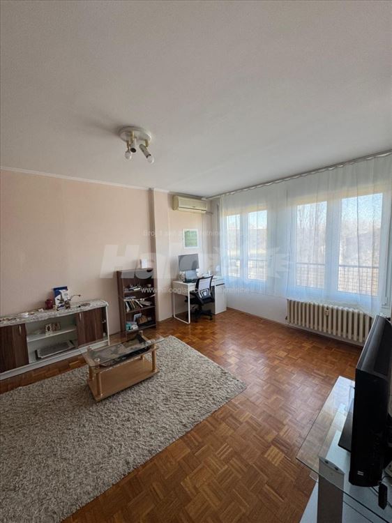 Novi Beograd Carina Studentski grad | Halo Oglasi